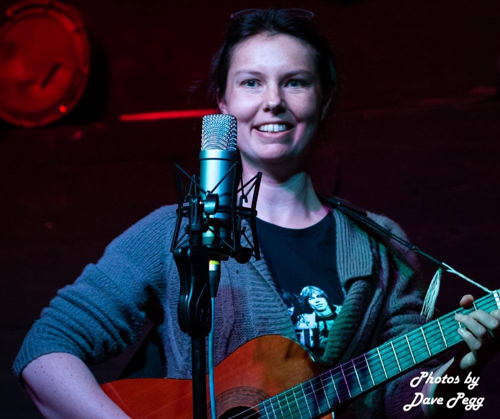 Rosie Eade - Folk Pixie - Publicity